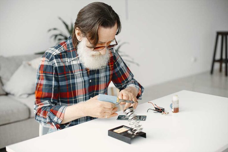 Unleash Your Inner Inventor: A Beginner’s Guide to Making Tech Gadgets ...
